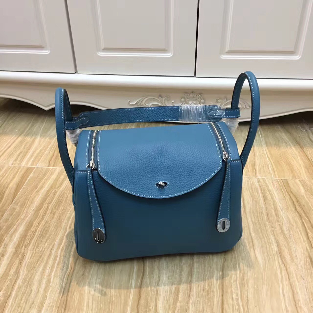 Hermes Lindy 30cm Handbag Blue Silver